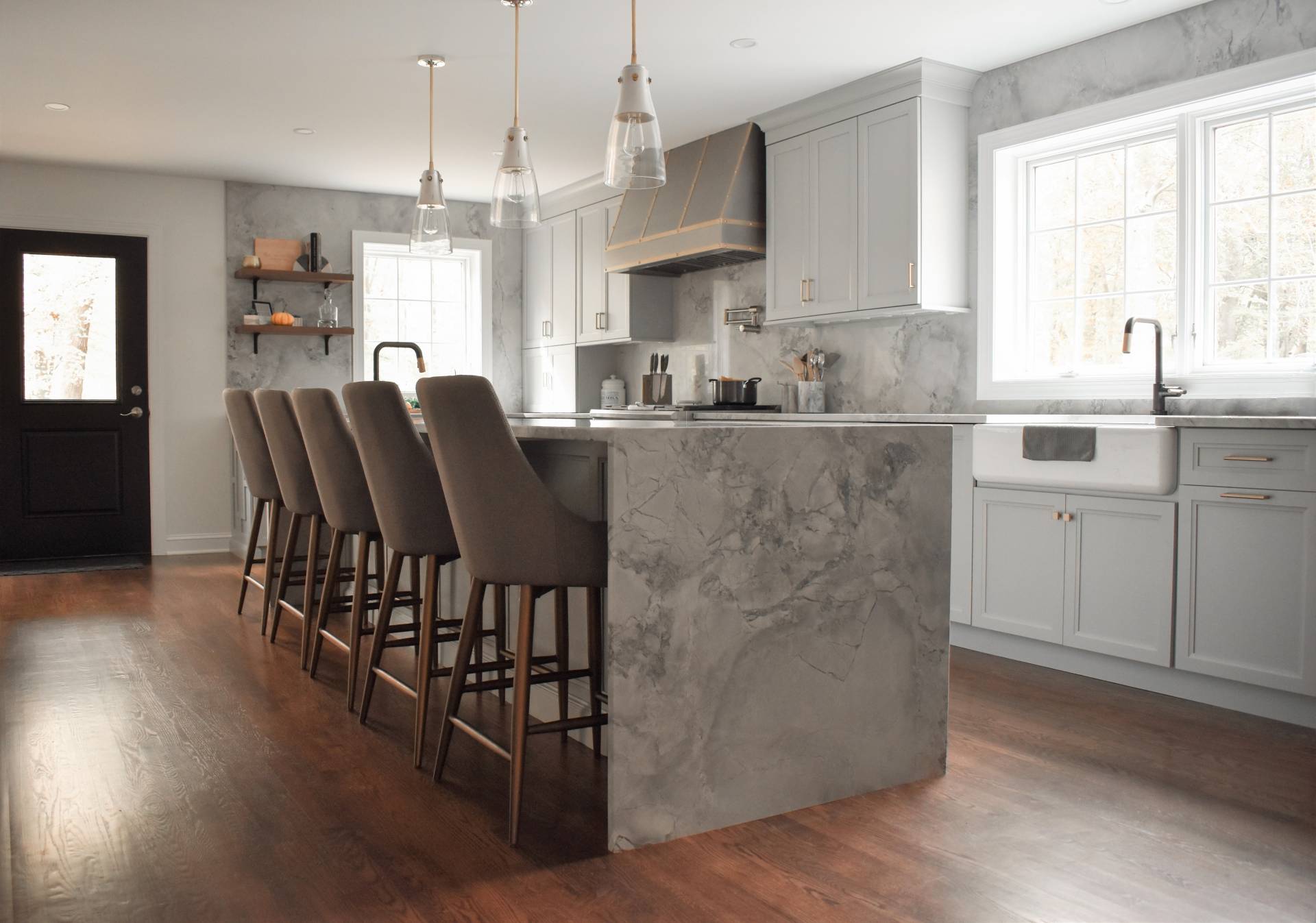 Kitchen Renovation Services-Kitchen Remodeling Contractors